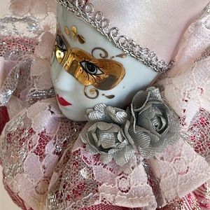 Accents | Vtg 198s Porcelain Jester On Stand | Poshmark